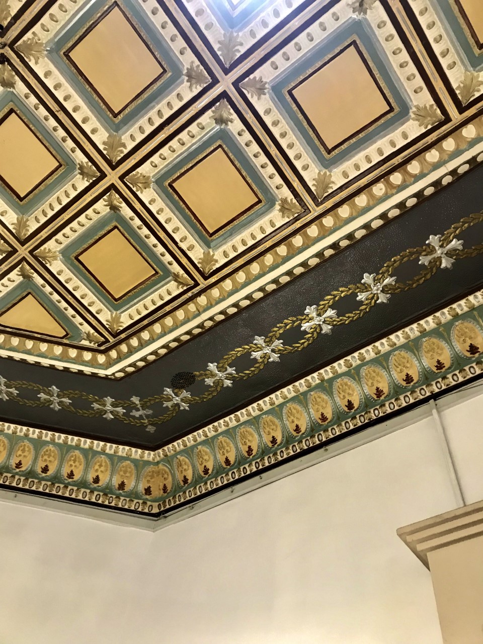 Alcaldia – Cuenca City Hall – A GUIDE TO CUENCA ARCHITECTURE