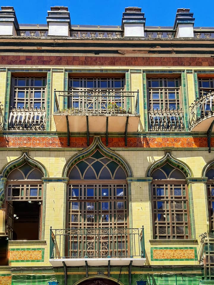 China Building – A GUIDE TO CUENCA ARCHITECTURE